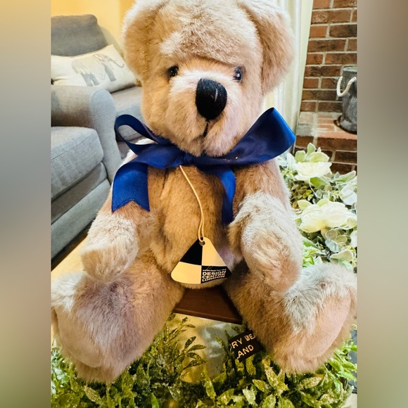 Other | Vintage Canterbury England Plush Bear Design Centre London ...